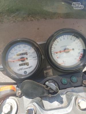 Zaļš Honda Hornet 2003 Viļņa, ar dzinēja tilpumu 0.60 L un nobraukumu 61 tūkst. km par 1550 €, foto 8 vietnē AUTOMOTO.COM.LV