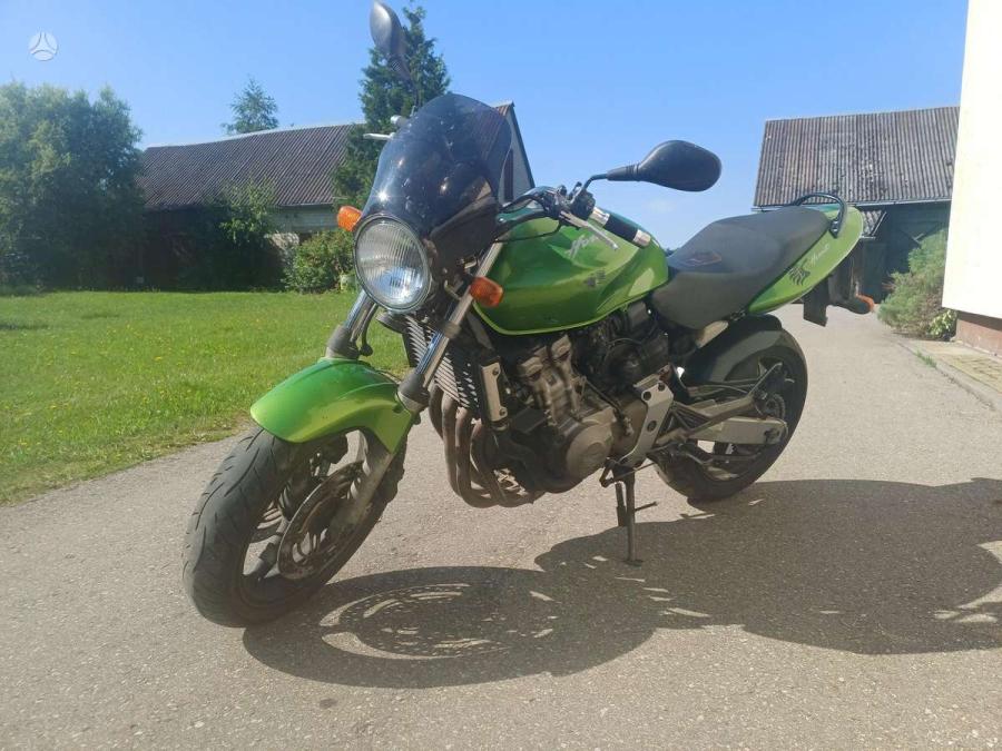Green Honda Hornet 2003 in Ukmerge, with an engine capacity of 0.60 L and mileage of 61 thousand km for 1550 €, photo 4 on AUTOMOTO.COM.LV
