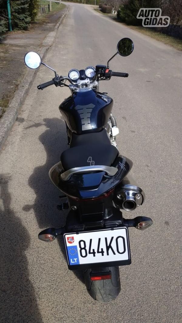 Pelēks Honda Hornet 2005 Elektrėnai, ar dzinēja tilpumu 0.00 L un nobraukumu 49 tūkst. km par 1800 €, foto 9 vietnē AUTOMOTO.COM.LV