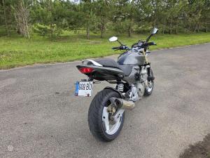 Grey Honda Hornet 2006 in Klaipeda, with an engine capacity of 0.60 L and mileage of 39 thousand km for 2600 €, photo 4 on AUTOMOTO.COM.LV