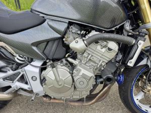 Grey Honda Hornet 2006 in Klaipeda, with an engine capacity of 0.60 L and mileage of 39 thousand km for 2600 €, photo 7 on AUTOMOTO.COM.LV