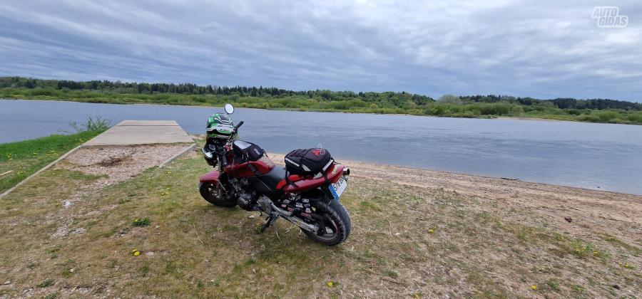 Honda Hornet 1998 Kauņa, ar dzinēja tilpumu 0.00 L un nobraukumu 0 tūkst. km par 1700 €, foto 4 vietnē AUTOMOTO.COM.LV