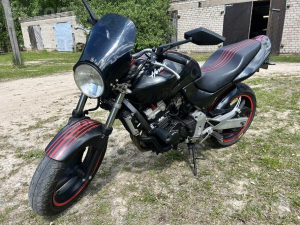 Honda Hornet 1999 in Jekabpils, with an engine capacity of 0.25 L and mileage of 0 thousand km for 1950 €, photo 1 on AUTOMOTO.COM.LV