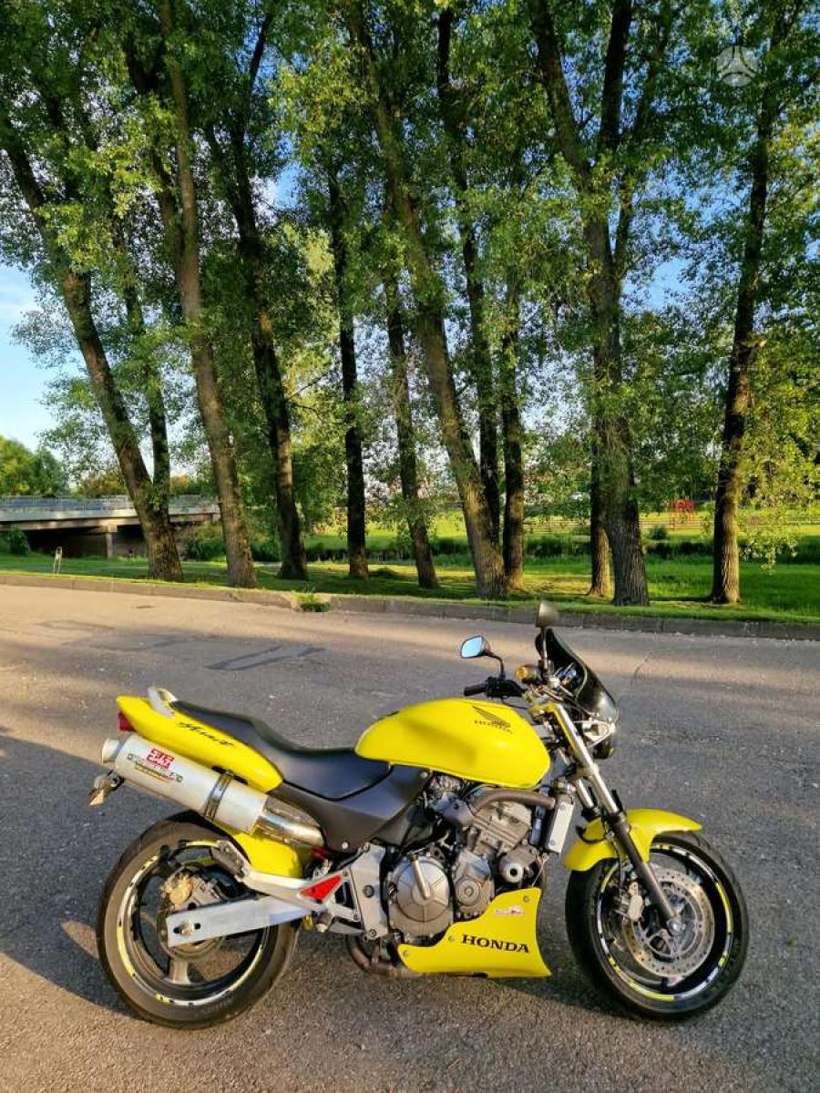 Honda Hornet 1999 Kaišiadorys, ar dzinēja tilpumu 0.60 L un nobraukumu 42 tūkst. km par 1700 €, foto 3 vietnē AUTOMOTO.COM.LV
