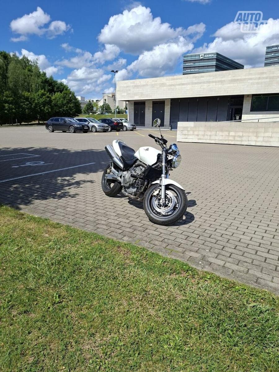 Honda Hornet 2000 in Vilnius, with an engine capacity of 0.60 L and mileage of 0 thousand km for 1650 €, photo 1 on AUTOMOTO.COM.LV