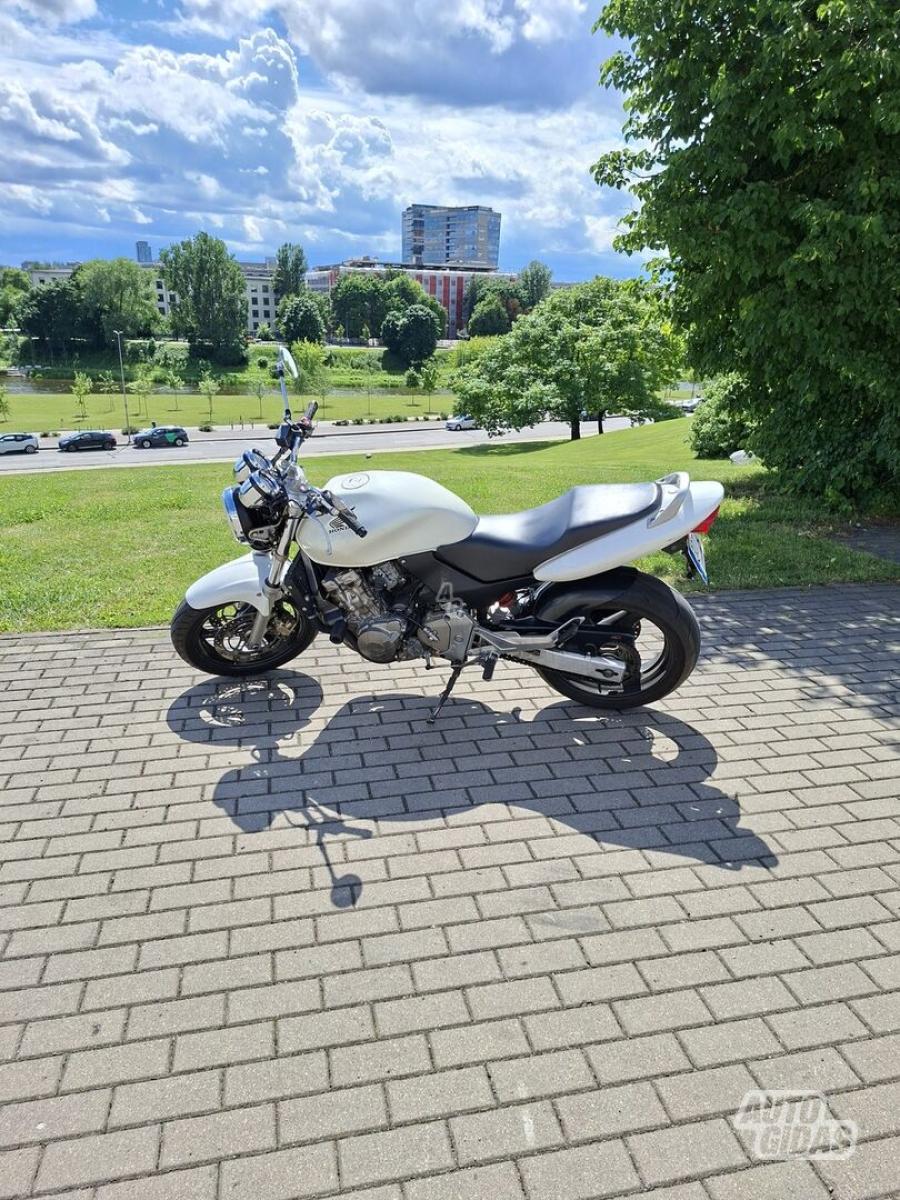 Honda Hornet 2000 in Vilnius, with an engine capacity of 0.60 L and mileage of 0 thousand km for 1650 €, photo 3 on AUTOMOTO.COM.LV
