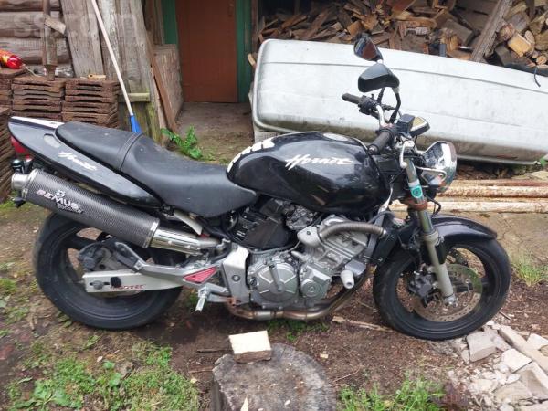 Honda Hornet 2000 in Daugavpils, with an engine capacity of 0.60 L and mileage of 0 thousand km for 475 €, photo 5 on AUTOMOTO.COM.LV