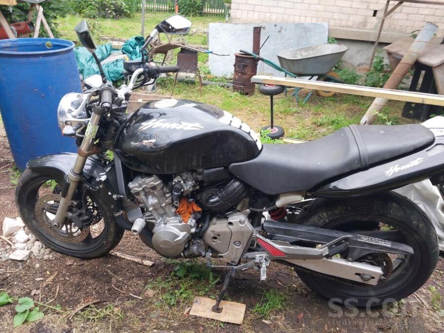 Honda Hornet 2000 in Daugavpils, with an engine capacity of 0.60 L and mileage of 0 thousand km for 475 €, photo 8 on AUTOMOTO.COM.LV