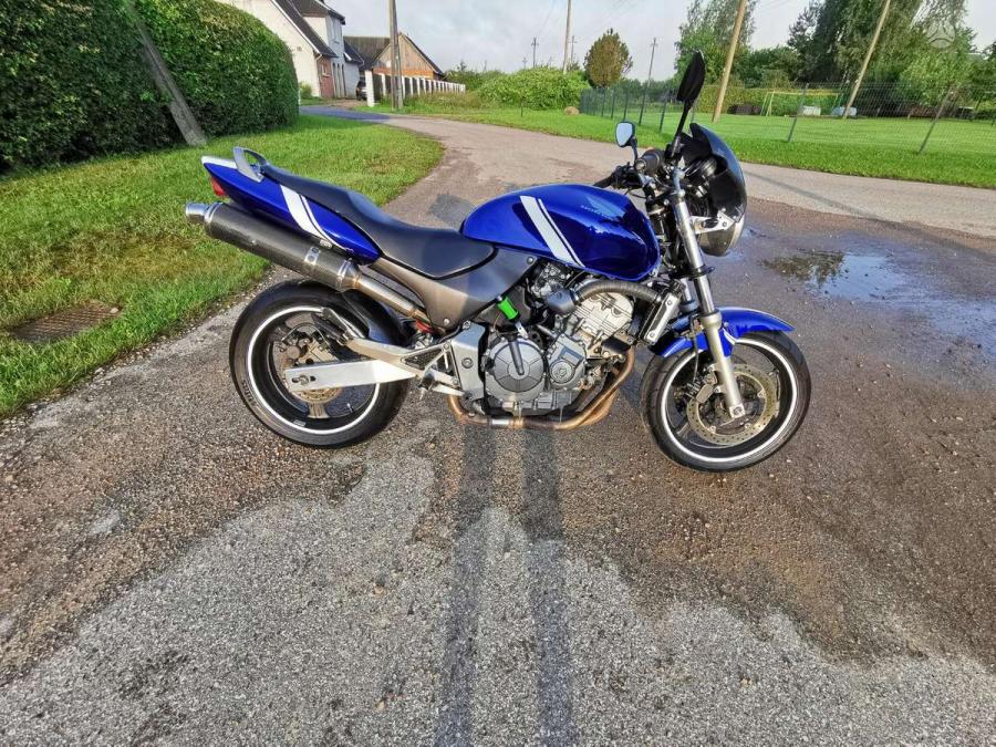 Honda Hornet 2001 Jurbarkas, ar dzinēja tilpumu 0.60 L un nobraukumu 53 tūkst. km par 1474 €, foto 7 vietnē AUTOMOTO.COM.LV