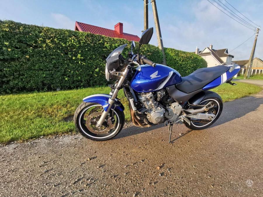 Honda Hornet 2001 Jurbarkas, ar dzinēja tilpumu 0.60 L un nobraukumu 53 tūkst. km par 1474 €, foto 11 vietnē AUTOMOTO.COM.LV
