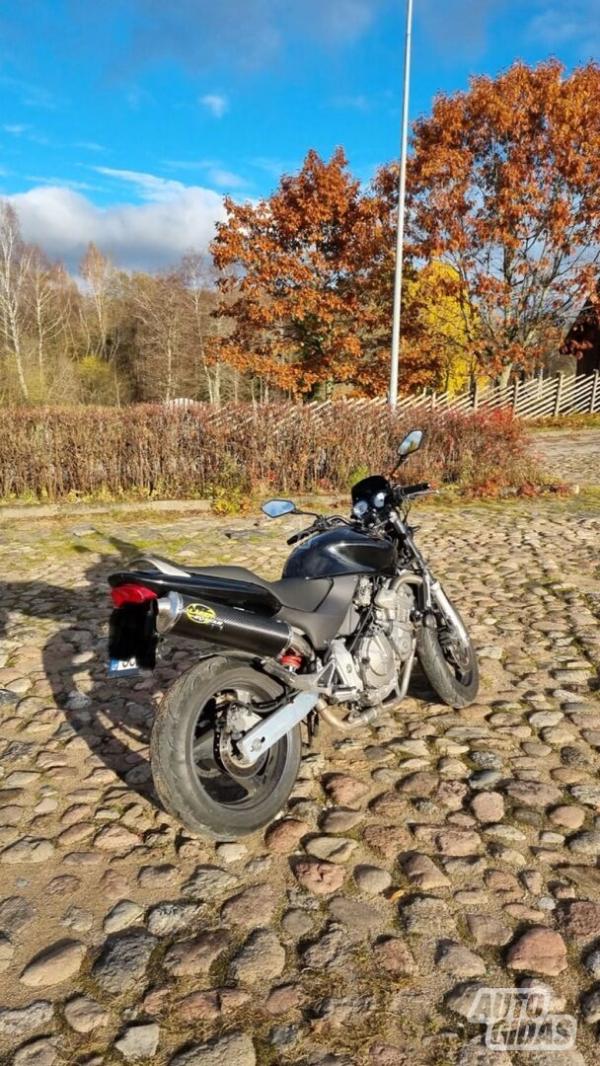 Honda Hornet 2001 in Telschi, with an engine capacity of 0.60 L and mileage of 42 thousand km for 1950 €, photo 1 on AUTOMOTO.COM.LV