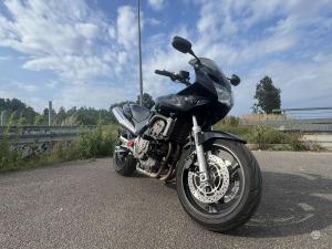 Honda Hornet 2001 Viļņa, ar dzinēja tilpumu 0.60 L un nobraukumu 28 tūkst. km par 1650 €, foto  vietnē AUTOMOTO.COM.LV