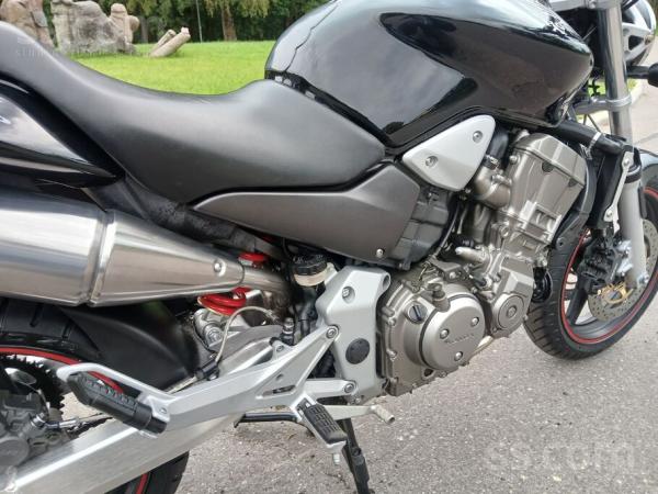 Honda Hornet 2002 in Riga, with an engine capacity of 0.92 L and mileage of 0 thousand km for 3800 €, photo 11 on AUTOMOTO.COM.LV