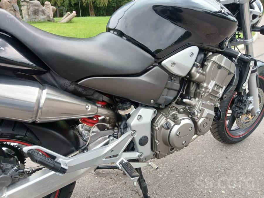 Honda Hornet 2002 in Riga, with an engine capacity of 0.92 L and mileage of 0 thousand km for 3800 €, photo 11 on AUTOMOTO.COM.LV