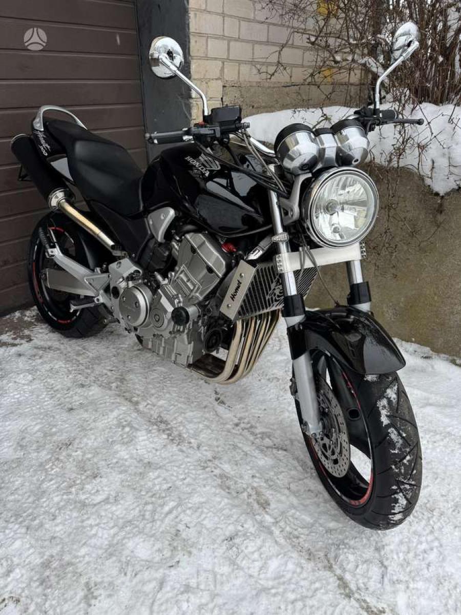 Honda Hornet 2003 Prienai, ar dzinēja tilpumu 0.92 L un nobraukumu 44 tūkst. km par 2750 €, foto 3 vietnē AUTOMOTO.COM.LV