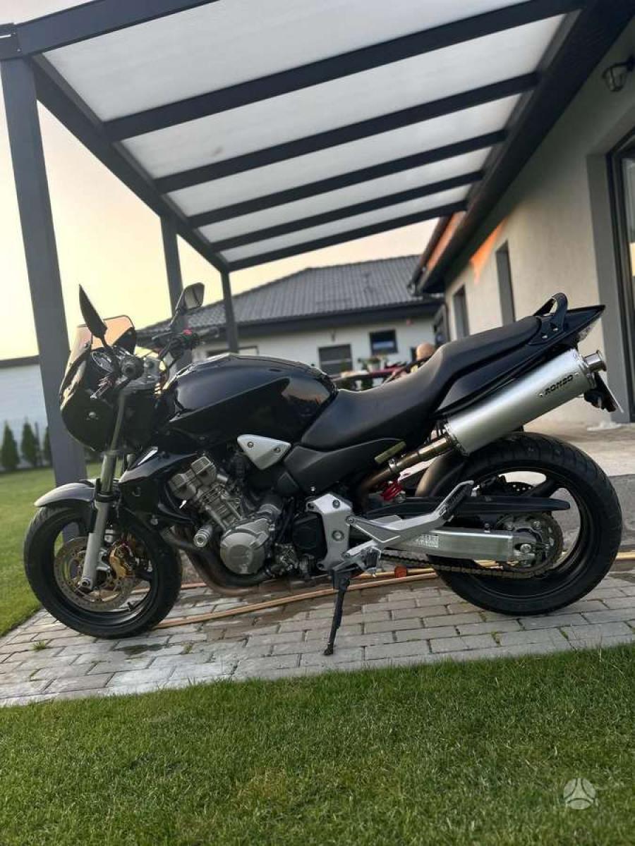 Honda Hornet 2003 in Klaipeda, with an engine capacity of 0.92 L and mileage of 52 thousand km for 1900 €, photo 12 on AUTOMOTO.COM.LV