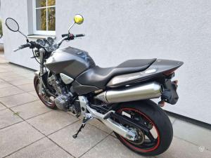 Honda Hornet 2003 Prienai, ar dzinēja tilpumu 0.92 L un nobraukumu 37 tūkst. km par 2650 €, foto 9 vietnē AUTOMOTO.COM.LV