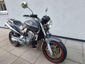 Honda Hornet 2003 Prienai, ar dzinēja tilpumu 0.92 L un nobraukumu 37 tūkst. km par 2650 €, foto 12 vietnē AUTOMOTO.COM.LV