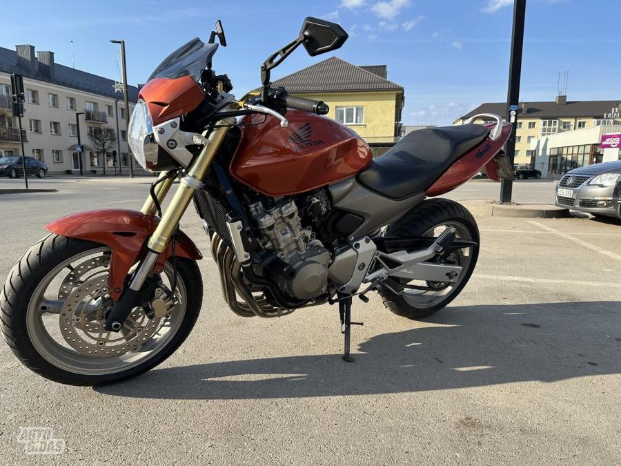 Honda Hornet 2005 in Alytus, with an engine capacity of 0.60 L and mileage of 31 thousand km for 2600 €, photo 9 on AUTOMOTO.COM.LV