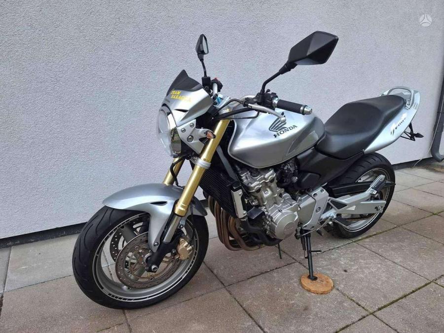 Хонда Hornet 2005 в Пренай, объемом двигателя 0.60 л и пробегом 25 тыс. км за 2350 €, фото 6 на AUTOMOTO.COM.LV