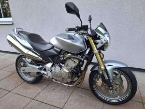 Хонда Hornet 2005 в Пренай, объемом двигателя 0.60 л и пробегом 25 тыс. км за 2350 €, фото 9 на AUTOMOTO.COM.LV