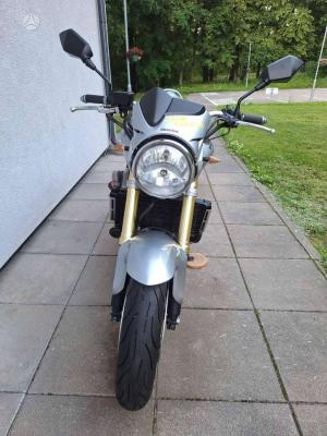 Хонда Hornet 2005 в Пренай, объемом двигателя 0.60 л и пробегом 25 тыс. км за 2350 €, фото 21 на AUTOMOTO.COM.LV