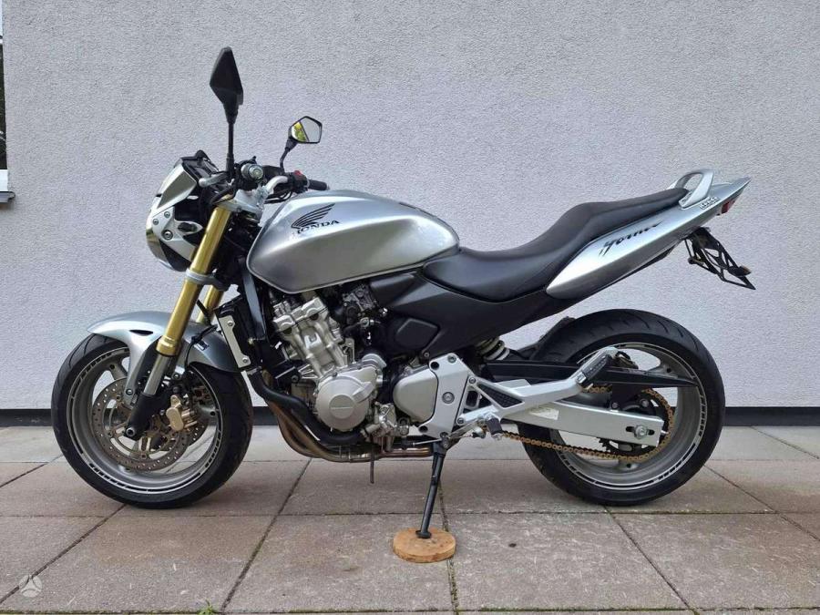 Хонда Hornet 2005 в Пренай, объемом двигателя 0.60 л и пробегом 25 тыс. км за 2350 €, фото 22 на AUTOMOTO.COM.LV