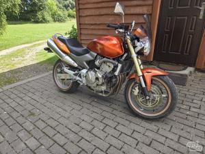 Honda Hornet 2005 Kupiškis, ar dzinēja tilpumu 0.60 L un nobraukumu 0 tūkst. km par 2100 €, foto  vietnē AUTOMOTO.COM.LV