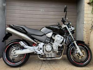 Хонда Hornet 2005 в Пренай, объемом двигателя 0.92 л и пробегом 35 тыс. км за 2850 €, фото 6 на AUTOMOTO.COM.LV