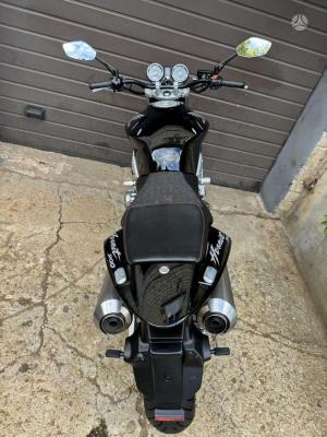 Хонда Hornet 2005 в Пренай, объемом двигателя 0.92 л и пробегом 35 тыс. км за 2850 €, фото 8 на AUTOMOTO.COM.LV