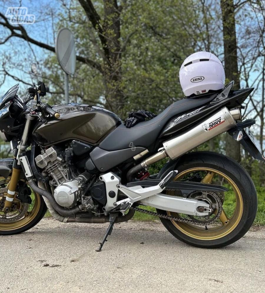 Honda Hornet 2005 Šilutė, ar dzinēja tilpumu 0.90 L un nobraukumu 0 tūkst. km par 1700 €, foto 1 vietnē AUTOMOTO.COM.LV