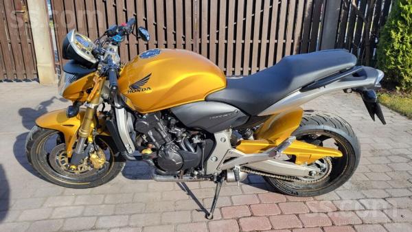 Honda Hornet 2007 Rīga, ar dzinēja tilpumu 0.60 L un nobraukumu 0 tūkst. km par 3500 €, foto 1 vietnē AUTOMOTO.COM.LV
