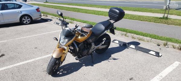 Honda Hornet 2007 in Vilnius, with an engine capacity of 0.00 L and mileage of 0 thousand km for 2400 €, photo 2 on AUTOMOTO.COM.LV