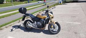Honda Hornet 2007 in Vilnius, with an engine capacity of 0.00 L and mileage of 0 thousand km for 2400 €, photo 4 on AUTOMOTO.COM.LV