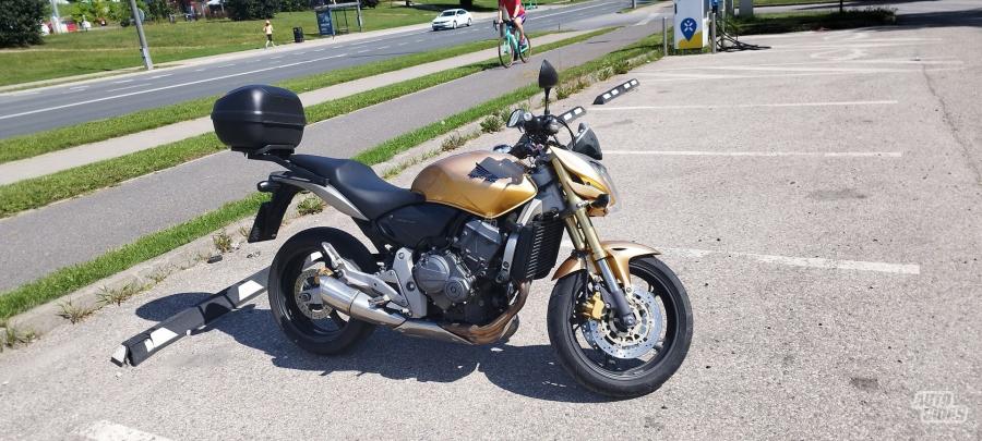 Honda Hornet 2007 in Vilnius, with an engine capacity of 0.00 L and mileage of 0 thousand km for 2400 €, photo 4 on AUTOMOTO.COM.LV