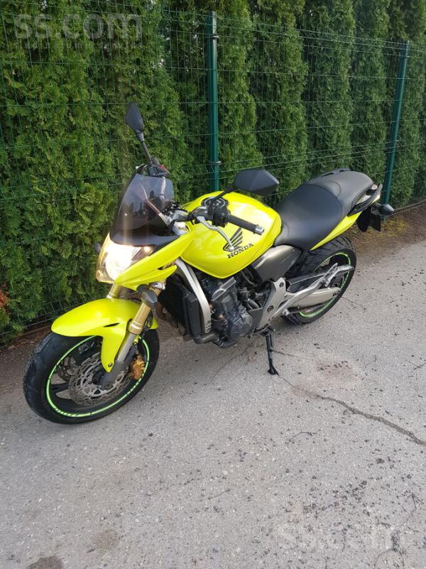 Honda Hornet 2008 Rīga, ar dzinēja tilpumu 0.60 L un nobraukumu 0 tūkst. km par 2900 €, foto 1 vietnē AUTOMOTO.COM.LV