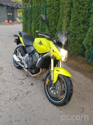 Honda Hornet 2008 Rīga, ar dzinēja tilpumu 0.60 L un nobraukumu 0 tūkst. km par 2900 €, foto 5 vietnē AUTOMOTO.COM.LV