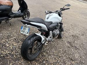 Honda Hornet 2011 Kelmė, ar dzinēja tilpumu 0.60 L un nobraukumu 61 tūkst. km par 1330 €, foto 4 vietnē AUTOMOTO.COM.LV