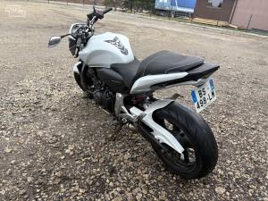 Honda Hornet 2011 Kelmė, ar dzinēja tilpumu 0.60 L un nobraukumu 61 tūkst. km par 1330 €, foto 5 vietnē AUTOMOTO.COM.LV