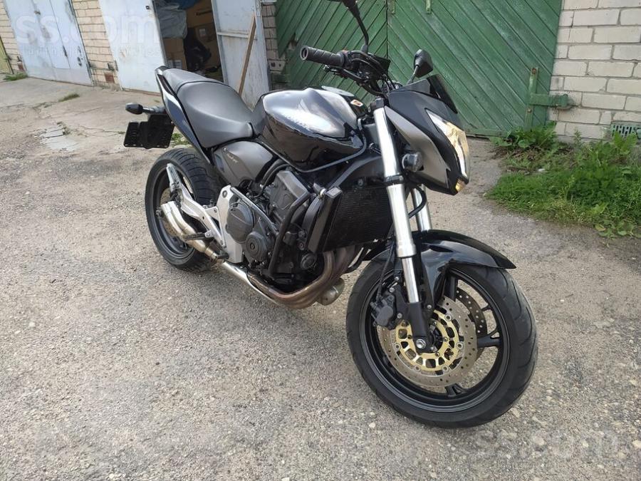 Хонда Hornet 2011 в Рига, объемом двигателя 0.60 л и пробегом 0 тыс. км за 3500 €, фото 7 на AUTOMOTO.COM.LV