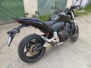 Хонда Hornet 2011 в Рига, объемом двигателя 0.60 л и пробегом 0 тыс. км за 3500 €, фото 9 на AUTOMOTO.COM.LV