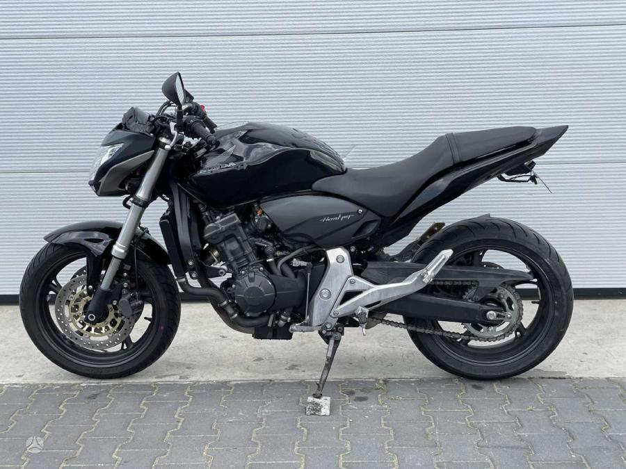 Honda Hornet 2012 Vilkaviškis, ar dzinēja tilpumu 0.60 L un nobraukumu 25 tūkst. km par 1800 €, foto 2 vietnē AUTOMOTO.COM.LV