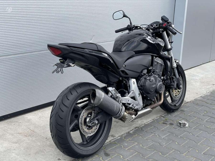 Honda Hornet 2012 Vilkaviškis, ar dzinēja tilpumu 0.60 L un nobraukumu 25 tūkst. km par 1800 €, foto 5 vietnē AUTOMOTO.COM.LV