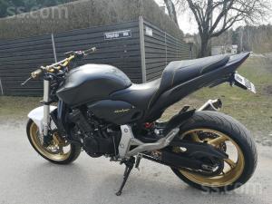 Honda Hornet 2012 Rīga, ar dzinēja tilpumu 0.60 L un nobraukumu 0 tūkst. km par 2450 €, foto 4 vietnē AUTOMOTO.COM.LV