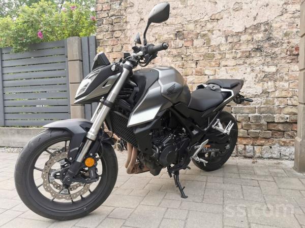 Honda Hornet 2024 Rīga, ar dzinēja tilpumu 0.75 L un nobraukumu 0 tūkst. km par 6190 €, foto 1 vietnē AUTOMOTO.COM.LV