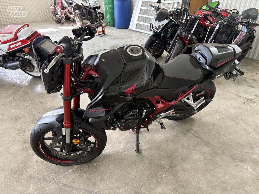 Honda Hornet 2025 Kelmė, ar dzinēja tilpumu 0.75 L un nobraukumu 5 tūkst. km par 1930 €, foto 13 vietnē AUTOMOTO.COM.LV