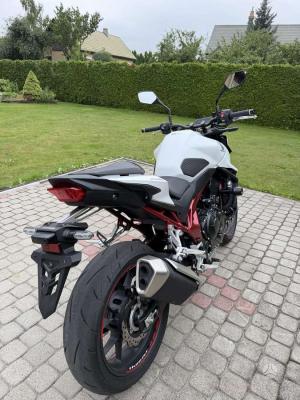 White Honda Hornet 2025 in Marijampole, with an engine capacity of 0.75 L and mileage of 2 thousand km for 5950 €, photo 6 on AUTOMOTO.COM.LV