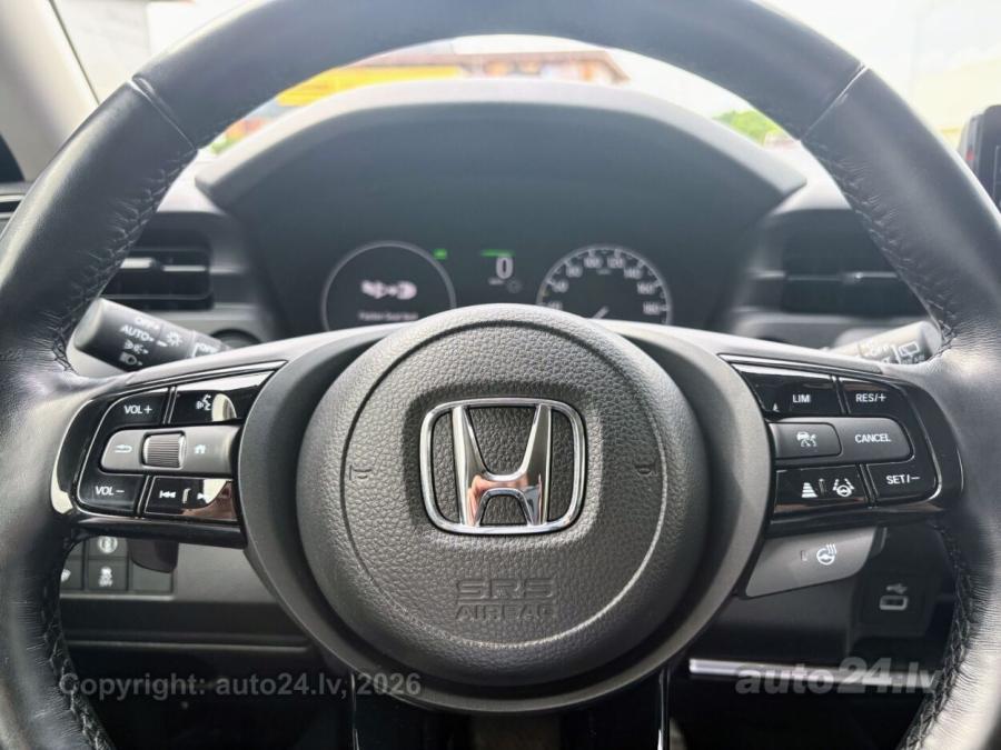 Beige Honda HR-V 2022 in Viljandi, with an engine capacity of 1.50 L and mileage of 57 thousand km for 26900 €, photo 6 on AUTOMOTO.COM.LV