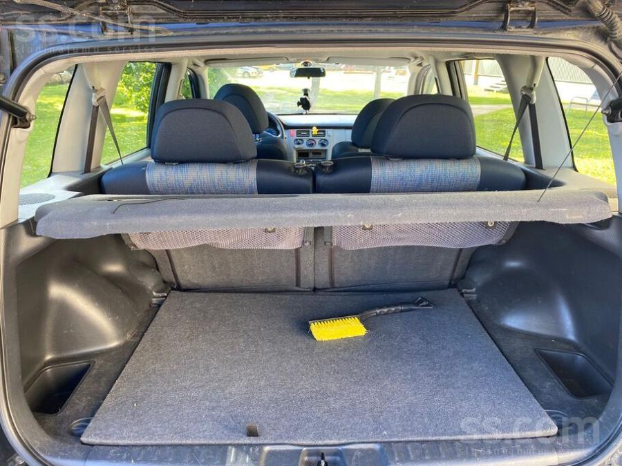 Melns Honda HR-V 2001 Valmiera, ar dzinēja tilpumu 1.60 L un nobraukumu 241 tūkst. km par 1700 €, foto 7 vietnē AUTOMOTO.COM.LV