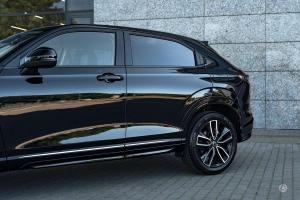 Black Honda HR-V 2025 in Klaipeda, with an engine capacity of 1.45 L and mileage of 2 thousand km for 27500 €, photo 6 on AUTOMOTO.COM.LV